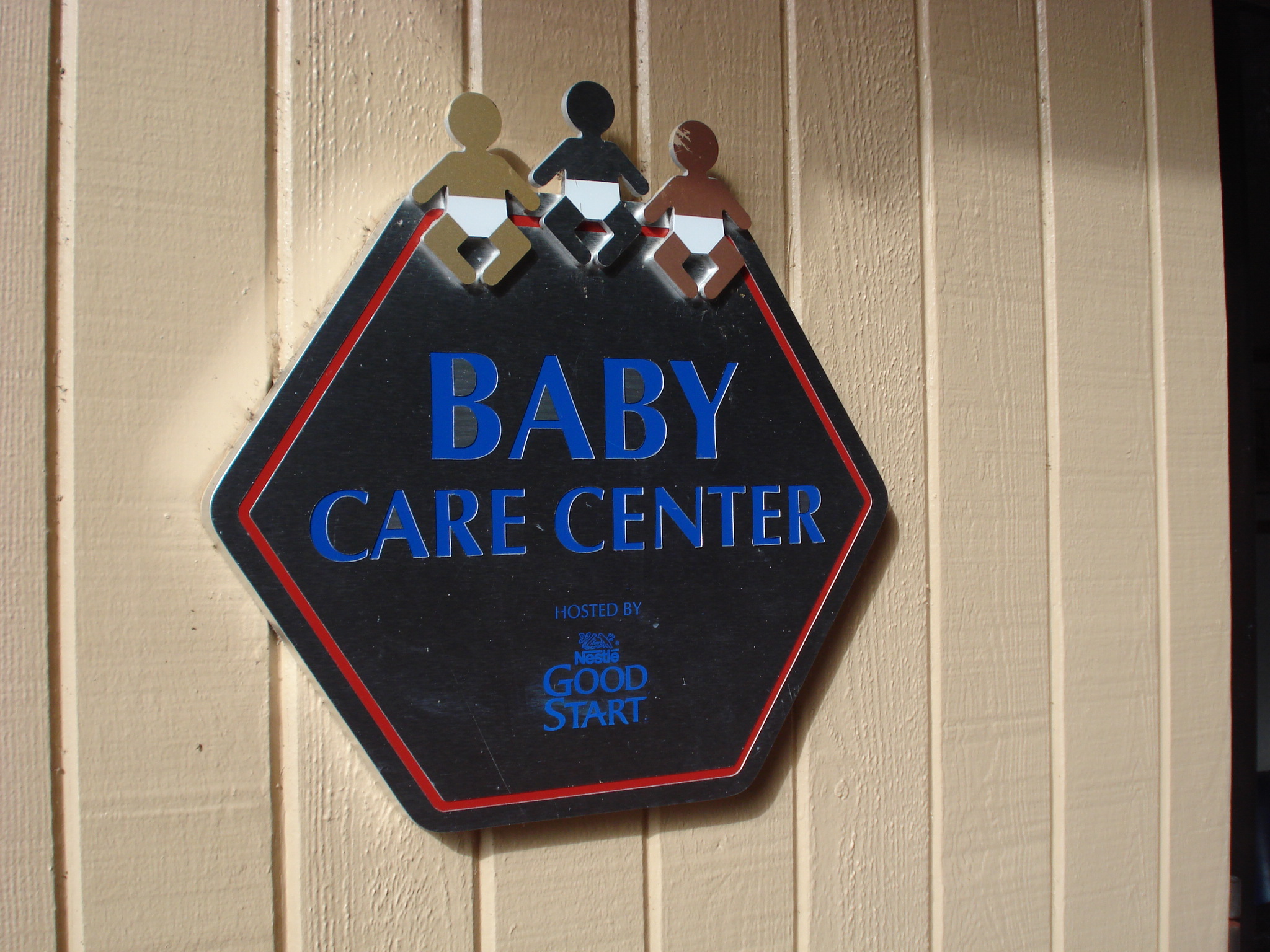 Baby Care Centers in Disney World Parks - Infants & Toddler Tips