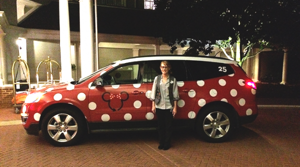How to Use Taxi's, Uber, Lyft, Shuttles, Vans, Limos at Disney World